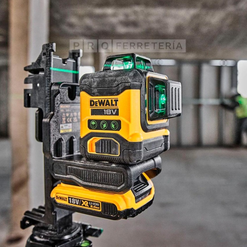 NIVEL LASER AUTONIVELANTE 3 LINEAS VERDES 360º 18V DEWALT