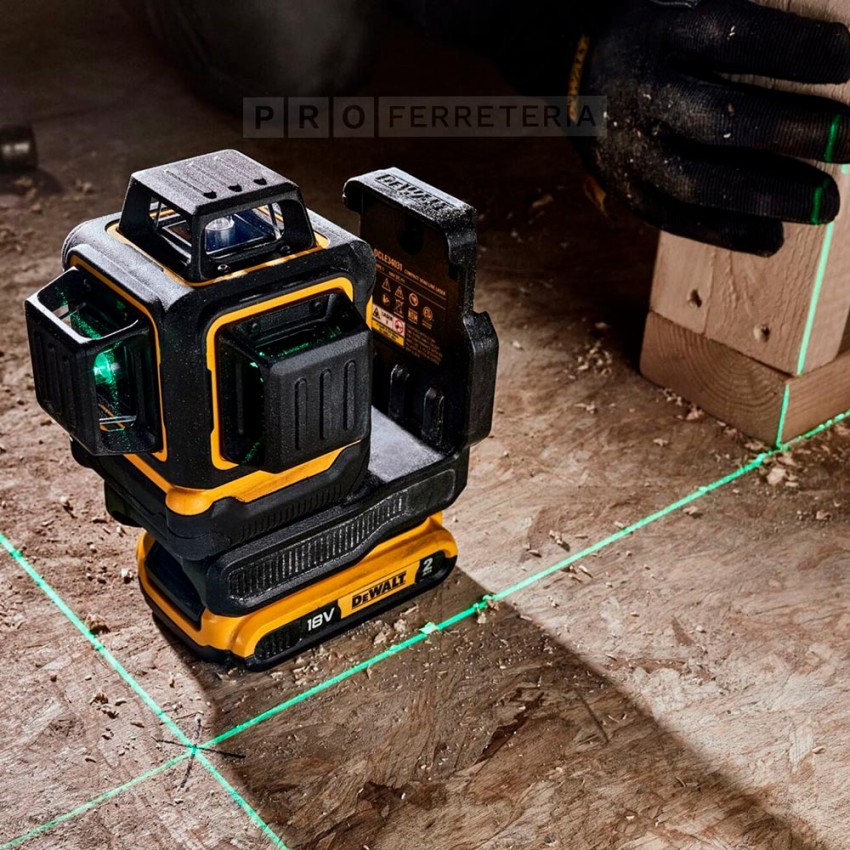 NIVEL LASER AUTONIVELANTE 3 LINEAS VERDES 360º 18V DEWALT